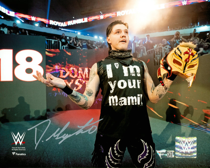 Signed WWE Limited Edition – Signed By Superstars