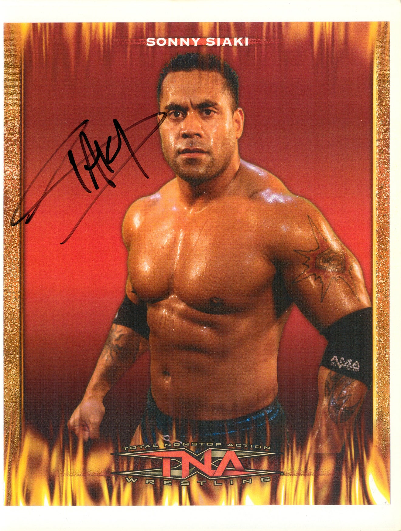 Sonny Siaki signed 8x10 Photo – Signed By Superstars