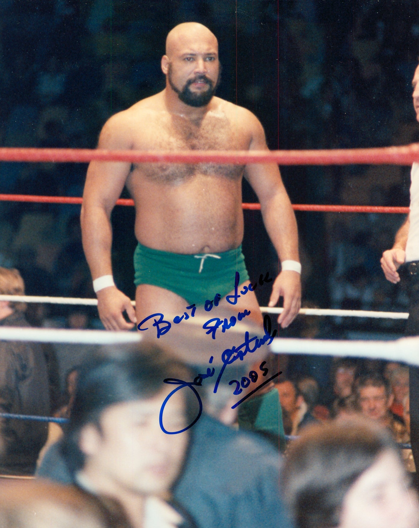 Jose Estrada signed 8x10 Photo – Signed By Superstars