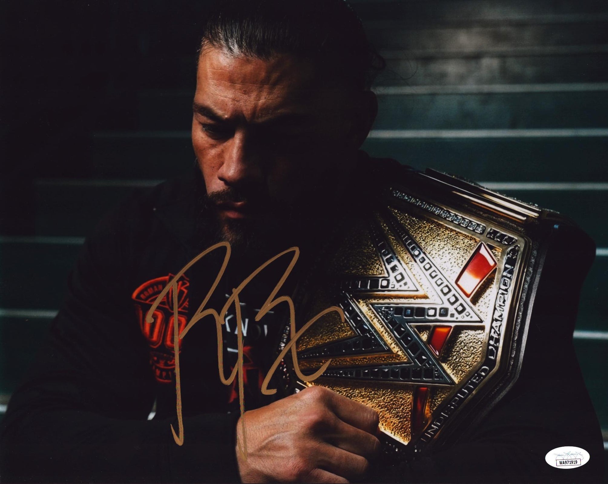 Roman Reigns signed Metallic 11x14 Photo (w/ JSA) – Signed By Superstars