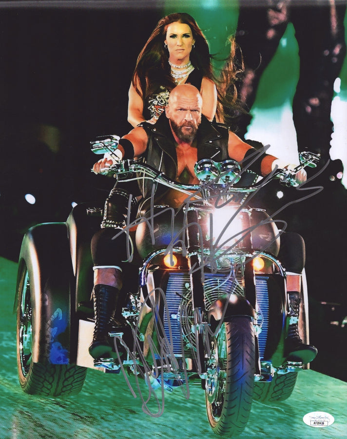 Triple H & Stephanie McMahon dual signed 11x14 Photo (w/ JSA) – Signed ...