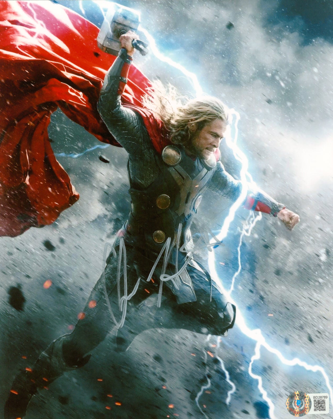 Chris Hemsworth (Thor) signed 8x10 Photo (w/ Beckett) – Signed By ...