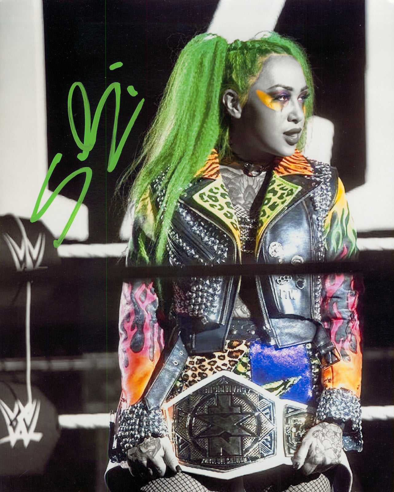 Shotzi Blackheart signed 8x10 Photo – Signed By Superstars