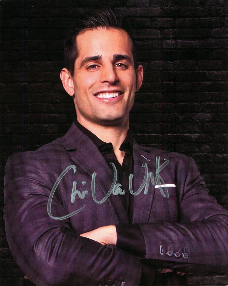 Chris Van Vliet signed 8x10 Photo – Signed By Superstars