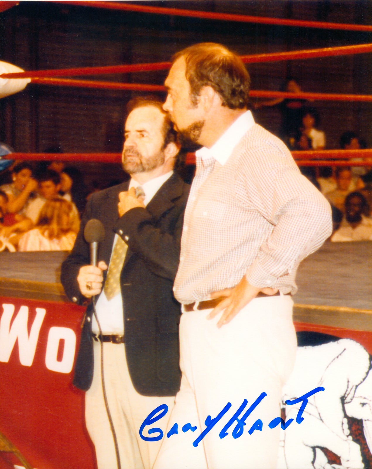 Gary Hart signed 8x10 Photo – Signed By Superstars